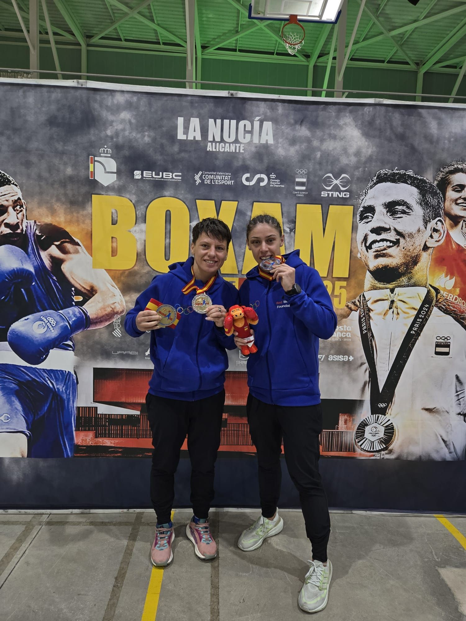 Claudia Nechita și Lăcrămioara Perijoc sunt invitatele lui Andru Nenciu ...